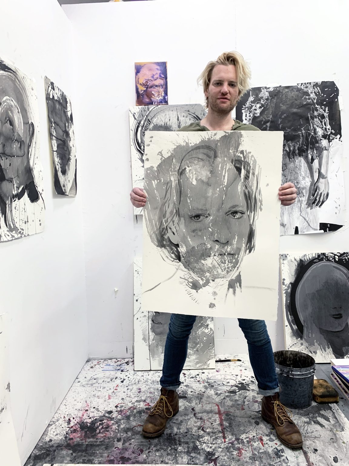 Art Commission Explained: How do Artist Commissions Work? | Bartosz Beda